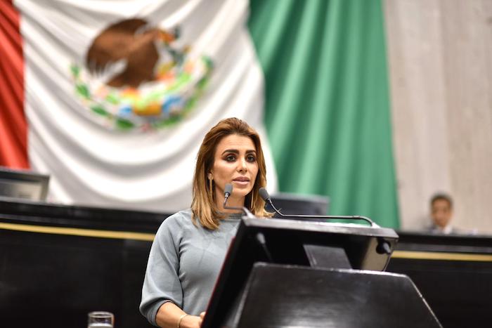 En 30 años podrían desaparecer playas y glaciares de Veracruz: Andrea Yunes